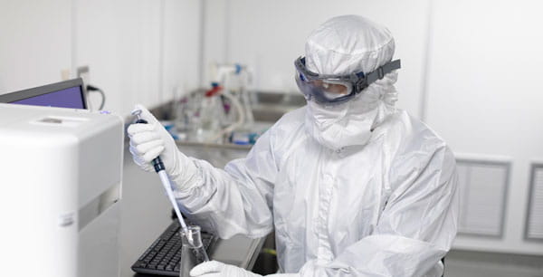 Understanding Particles and Impact to Biologics & Biosimilars