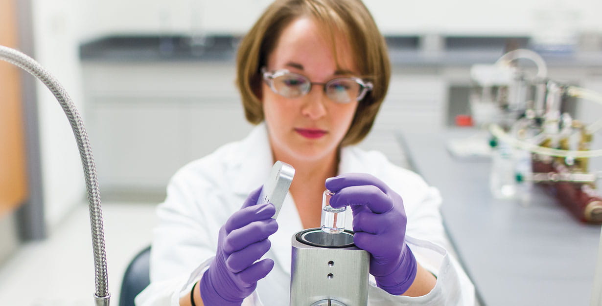 Seal Integrity Testing Using the Tracer Gas Method - West