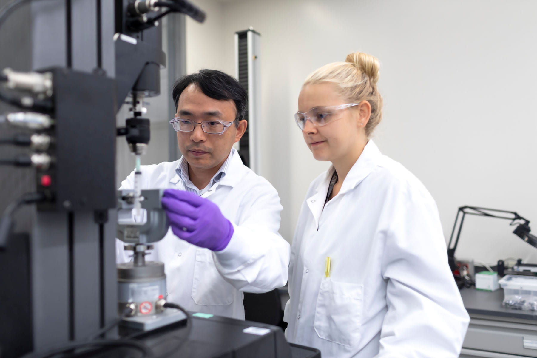 Packaging and Performance Testing | West Pharmaceutical Services